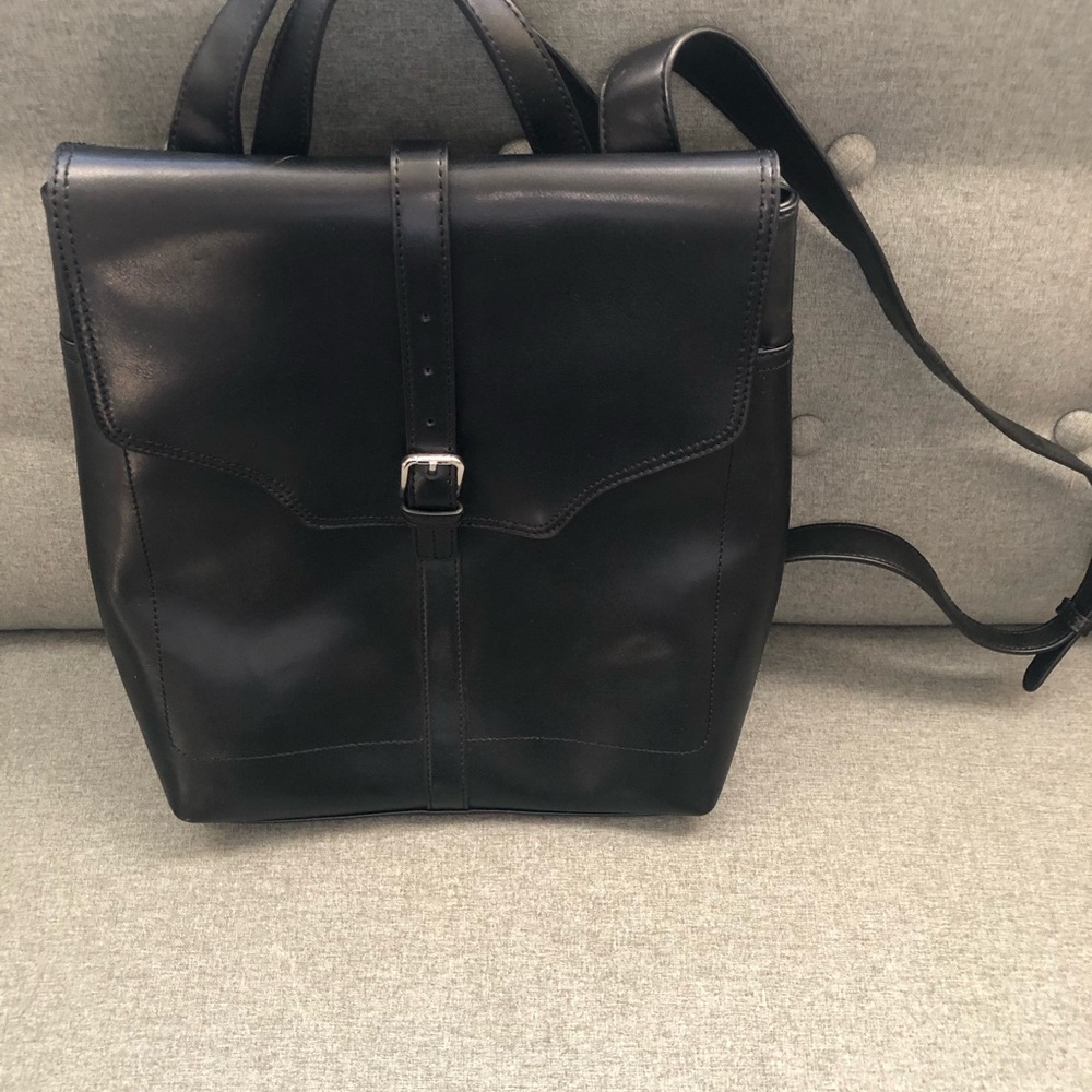 Clarks Black Leather Backpack - Gem